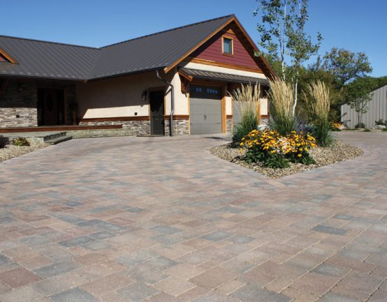 Borgert Cracovia Tumbled Pavers - Great Lakes Stone Supply