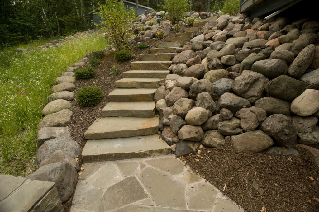 New York Bluestone Full Color Random Natural Cleft Steps - Great Lakes ...