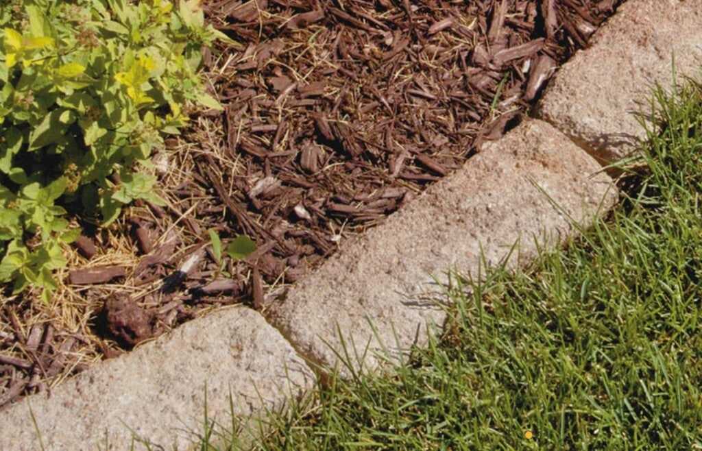 Rochester Classic Edger - Great Lakes Stone Supply