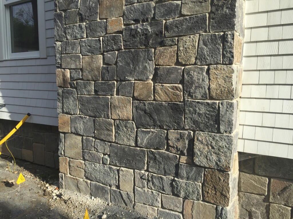 Iron Mountain Squares and Rectangles - Great Lakes Stone Supply